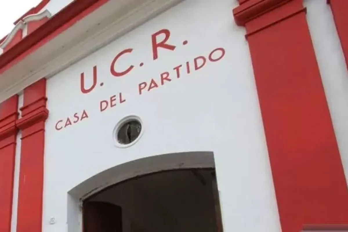 ¿Cuánto pesan y calzan los radicales en Paraná?